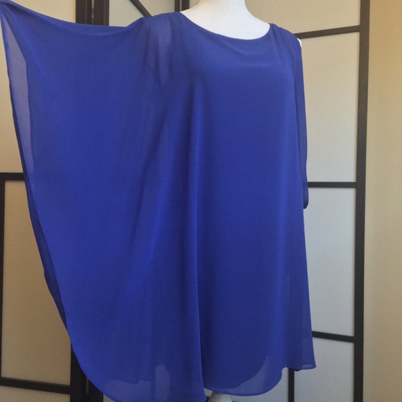 La Chapelle | Dresses | Chiffon Cape Overlay Asymmetric Shift Dress ...